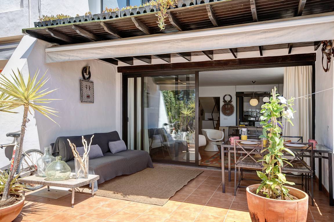 110 M² House ∙ 2 Bedrooms ∙ 3 Guests - Costa Teguise