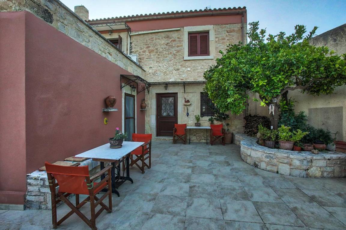 69 M² Casa ∙ 2 Habitaciones ∙ 5 Huéspedes - Heraklion