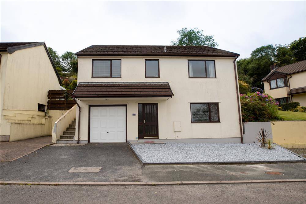 Cottage ∙ 3 Bedrooms ∙ 6 Guests - Narberth