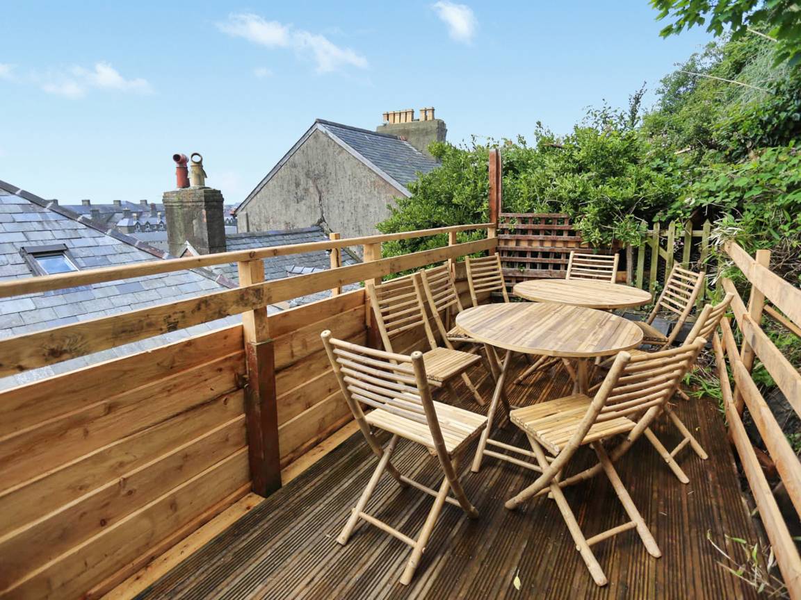 Cottage ∙ 8 Bedrooms ∙ 16 Guests - Barmouth