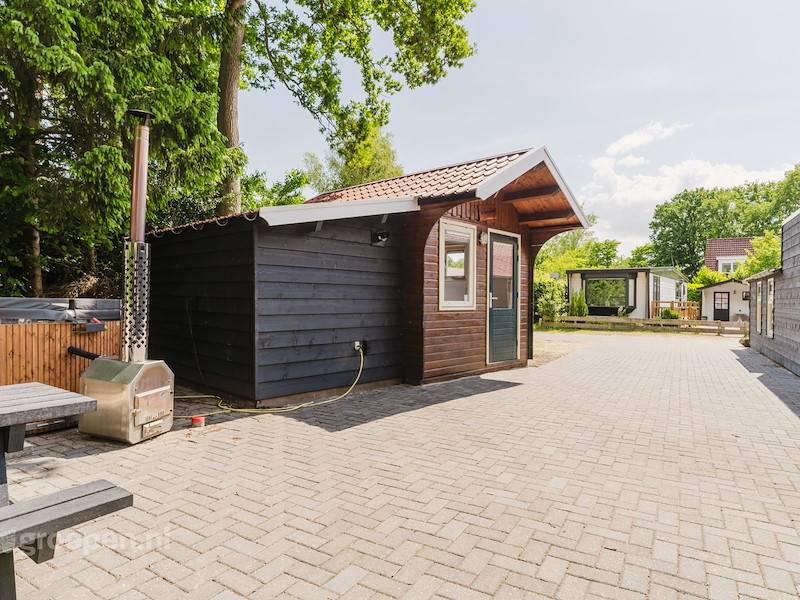 Huis ∙ 7 Slaapkamers ∙ 24 Gasten - Hardenberg