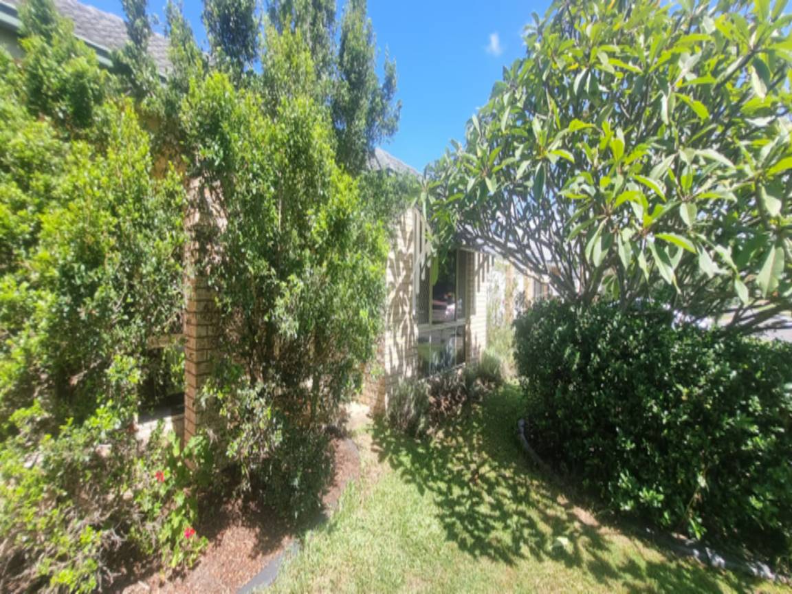 230 M² House ∙ 4 Bedrooms ∙ 9 Guests - Dayboro