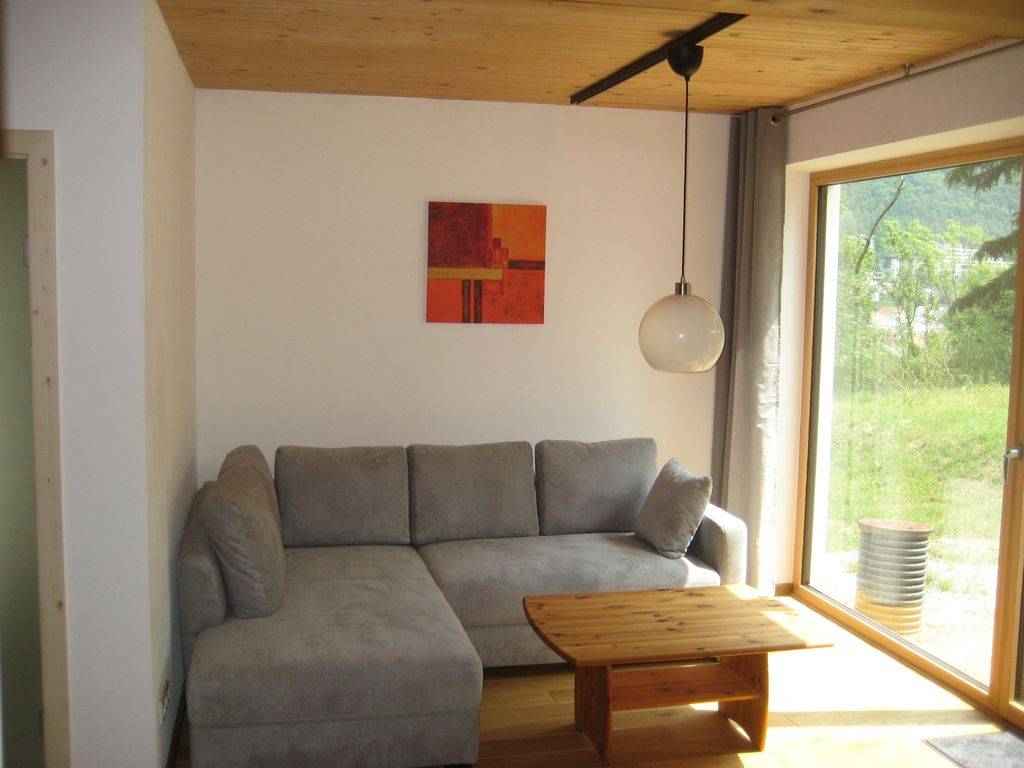 42 M² Ferienwohnung ∙ 1 Schlafzimmer ∙ 4 Gäste - Ebermannstadt