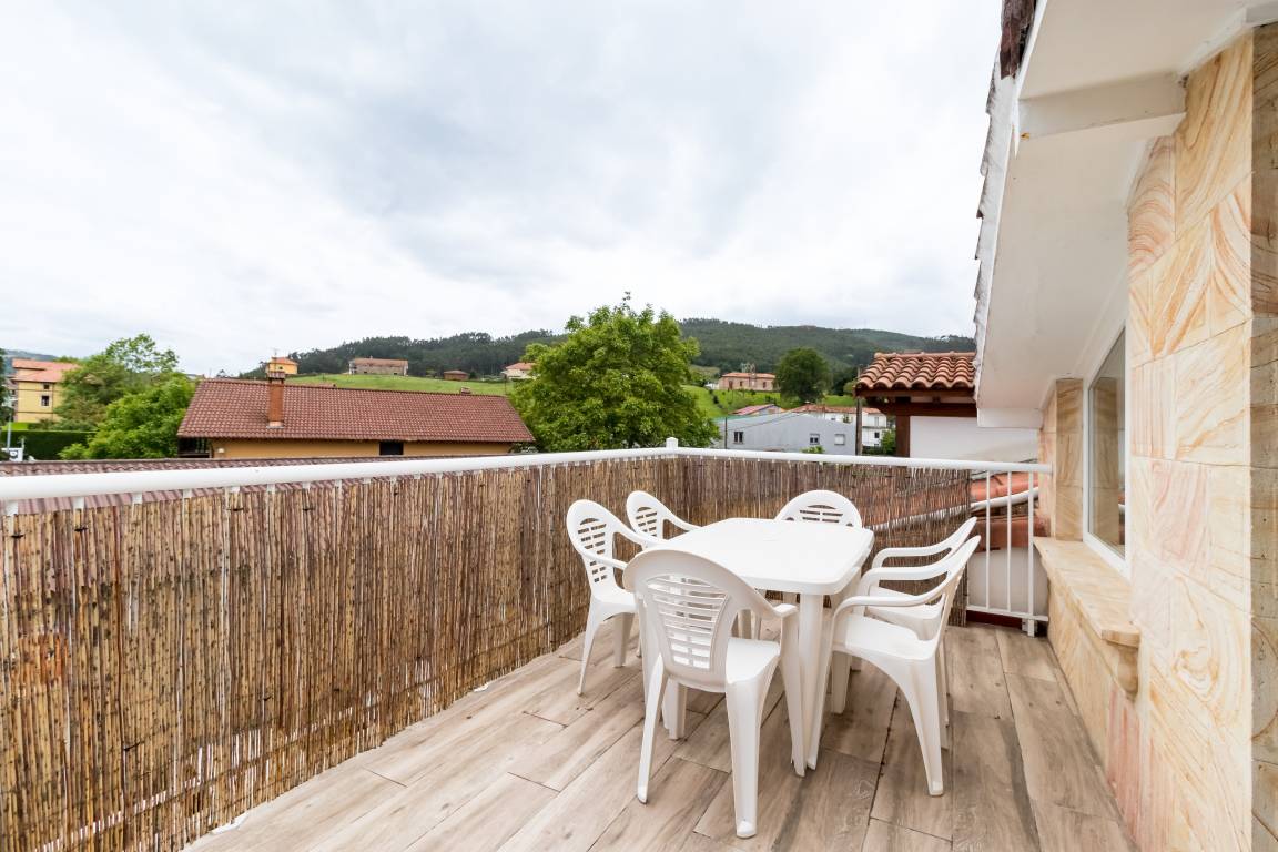 130 M² Maison De Vacances ∙ 3 Chambres ∙ 6 Personnes - Polanco
