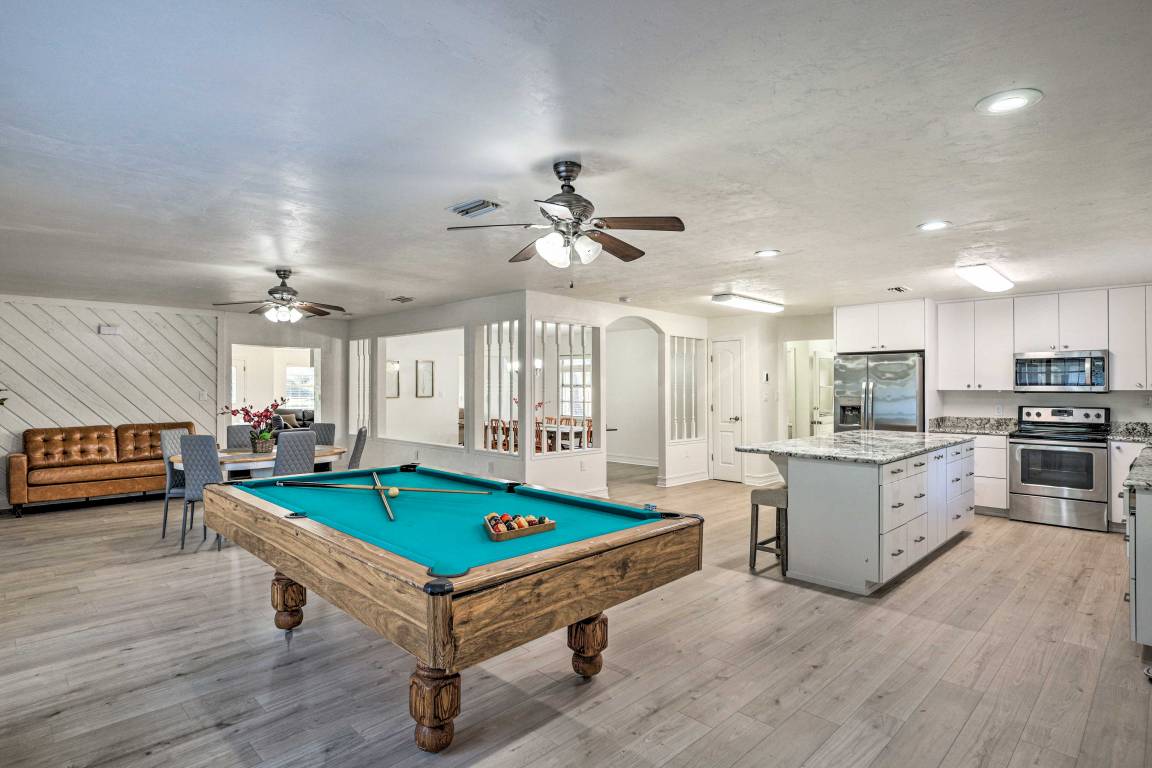 441 M² House ∙ 5 Bedrooms ∙ 12 Guests - Gainesville, FL