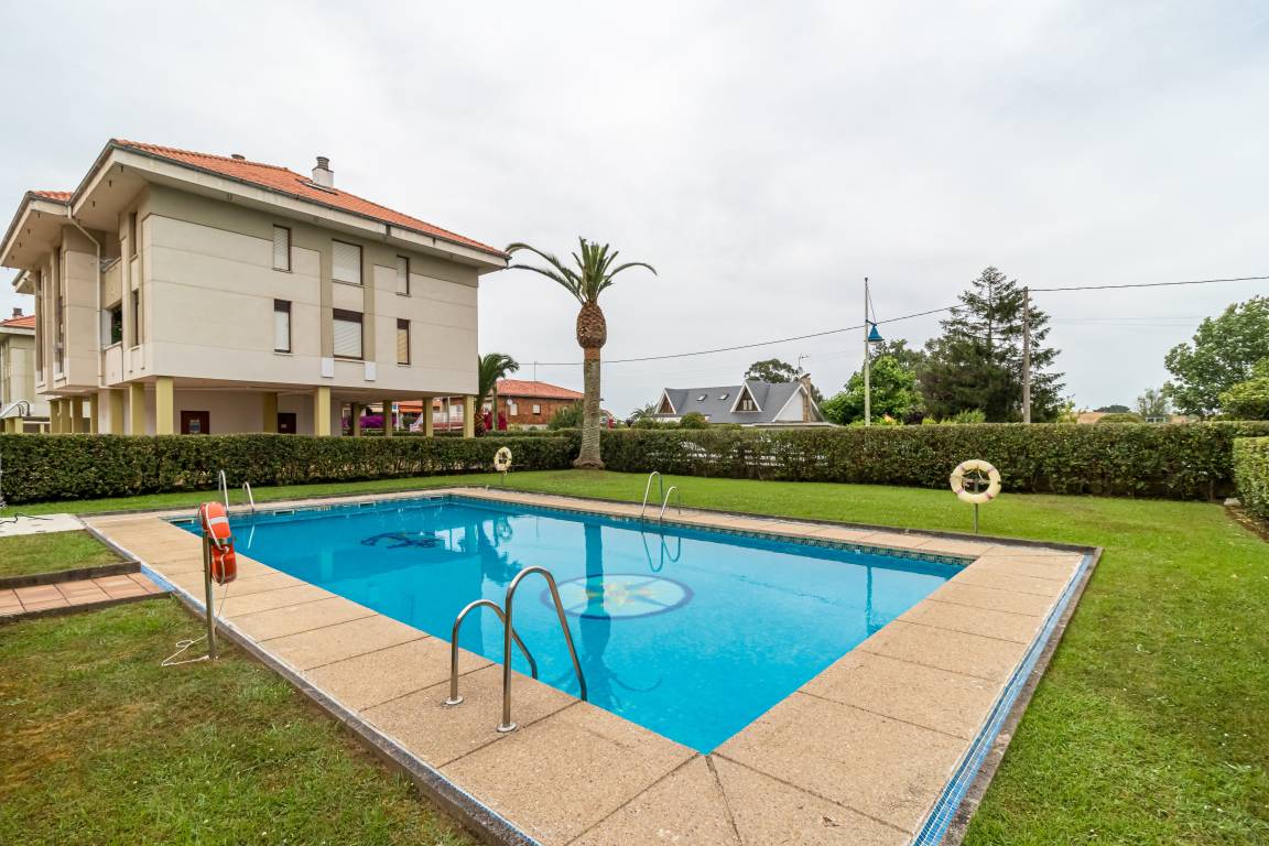 40 M² Apartamento ∙ 1 Habitación ∙ 2 Huéspedes - Torrelavega