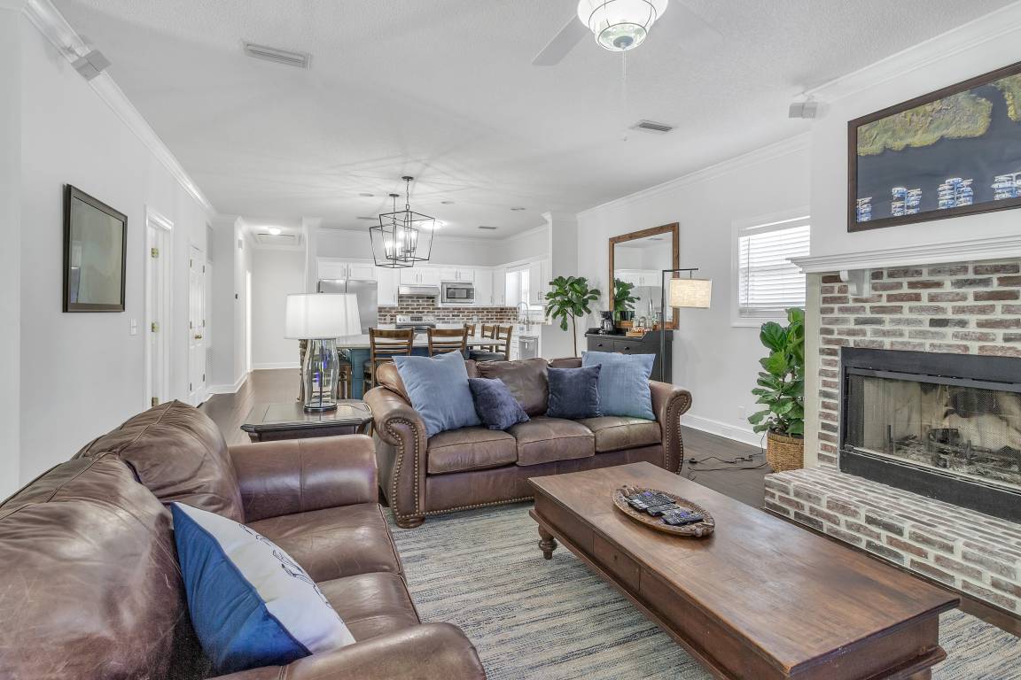 228 M² House ∙ 4 Bedrooms ∙ 8 Guests - St. Simons Island, GA