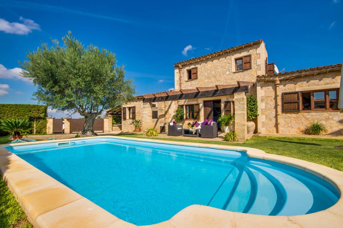125 M² Casa ∙ 3 Habitaciones ∙ 5 Huéspedes - Petra