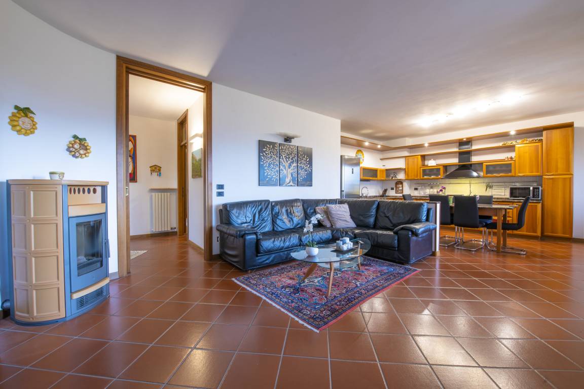 95 M² Ferienhaus ∙ 2 Schlafzimmer ∙ 4 Gäste - Torri del Benaco