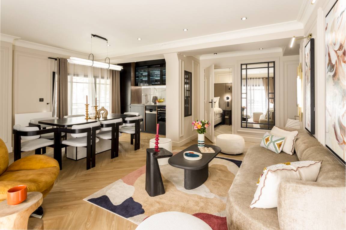 124 M² Apartment ∙ 4 Bedrooms ∙ 8 Guests - Paris