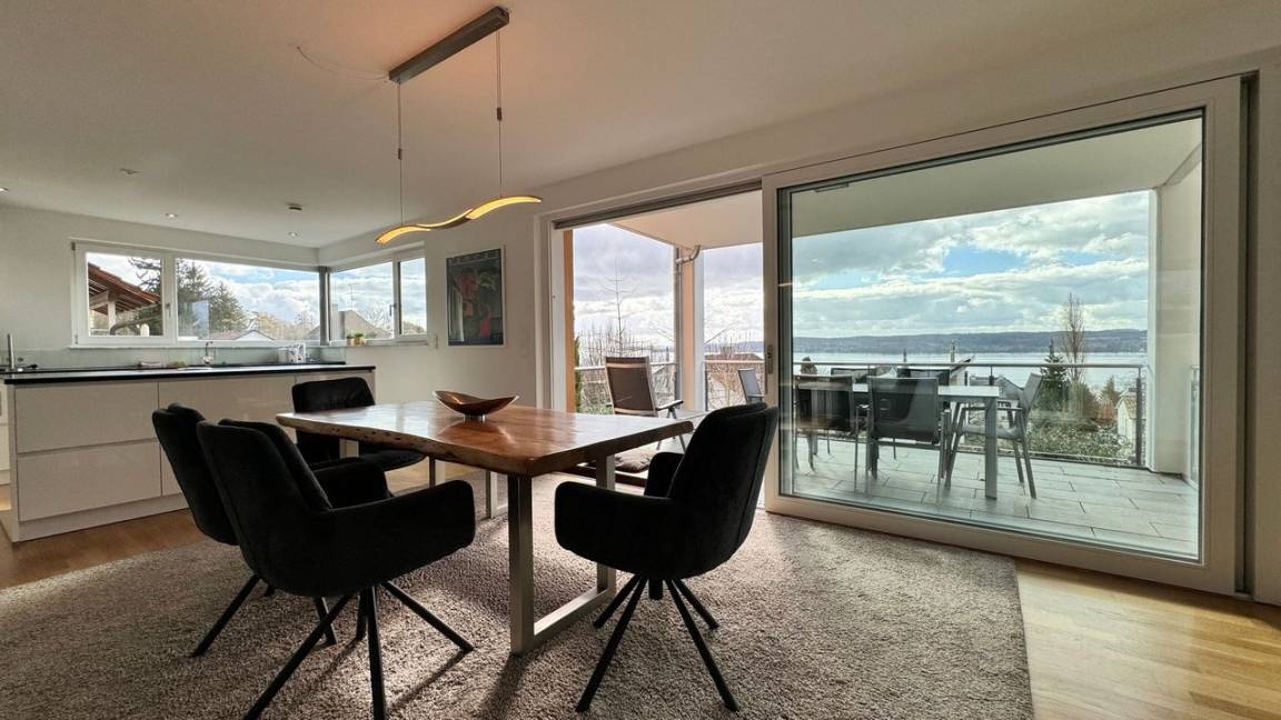 124 M² Appartement ∙ 2 Chambres ∙ 6 Personnes - Constance