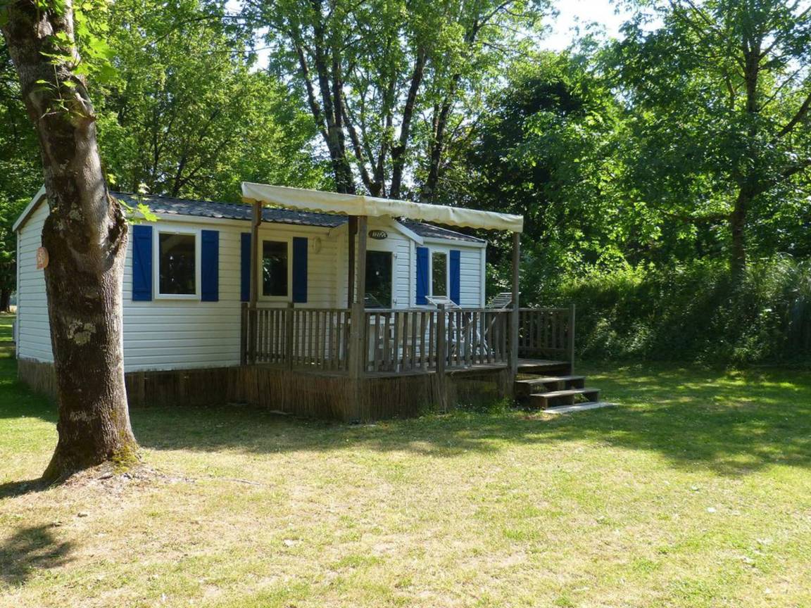 32 M² Mobil-home ∙ 4 Chambres ∙ 6 Personnes - Charente