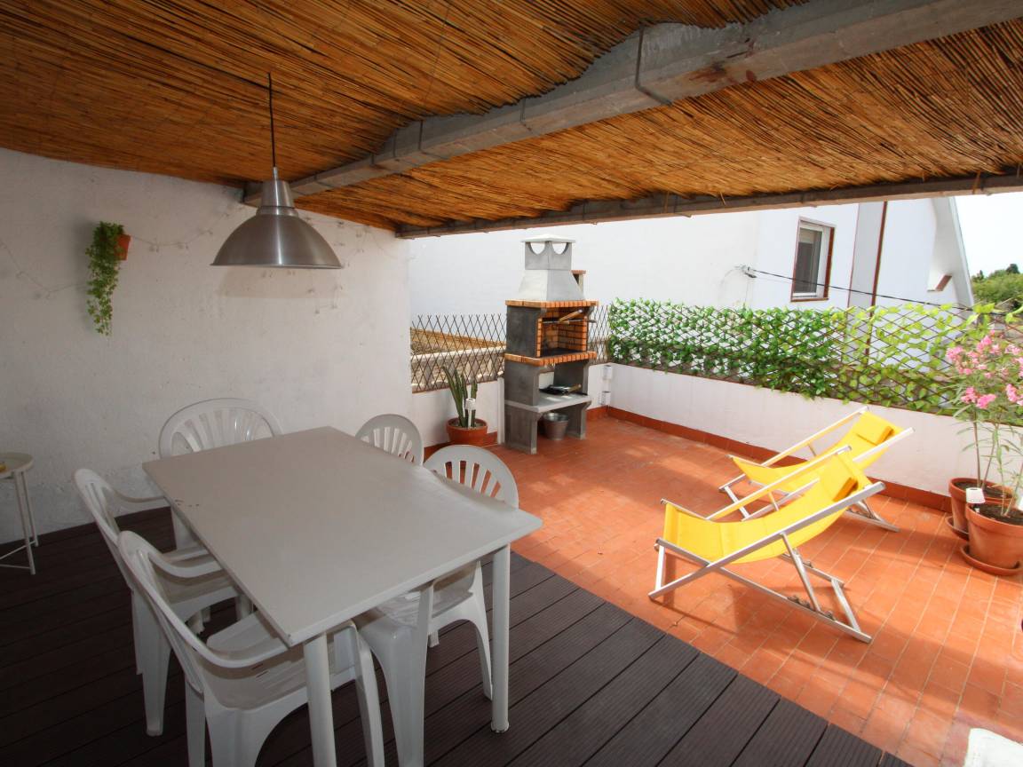 96 M² Ferienhaus ∙ 3 Schlafzimmer ∙ 6 Gäste - Deltebre