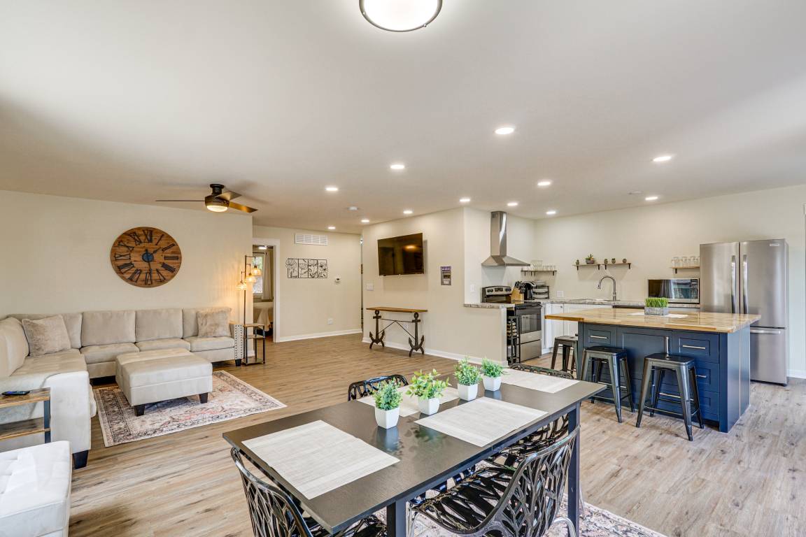 185 M² Apartamento ∙ 3 Habitaciones ∙ 10 Huéspedes - Osage Beach, MO