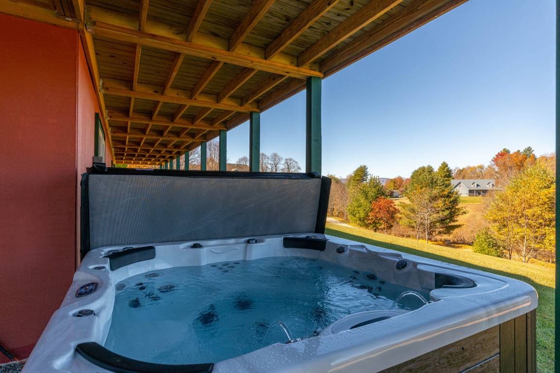 House ∙ 3 Bedrooms ∙ 8 Guests - Fleetwood, NC