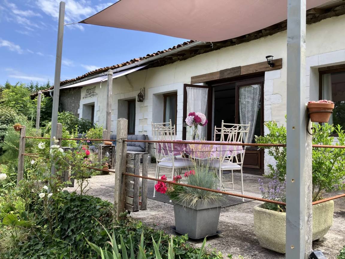 70 M² Maison De Vacances ∙ 2 Chambres ∙ 4 Personnes - Charente
