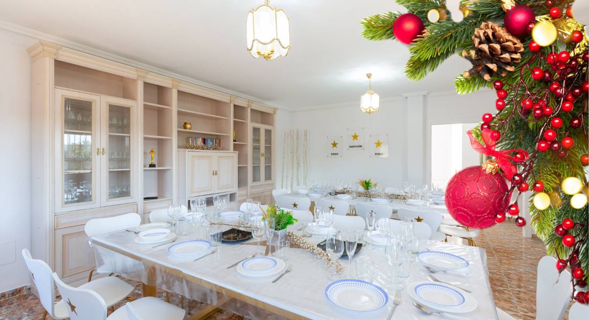 350 M² Villa ∙ 9 Makuuhuonetta ∙ 16 Vierasta - Alicante