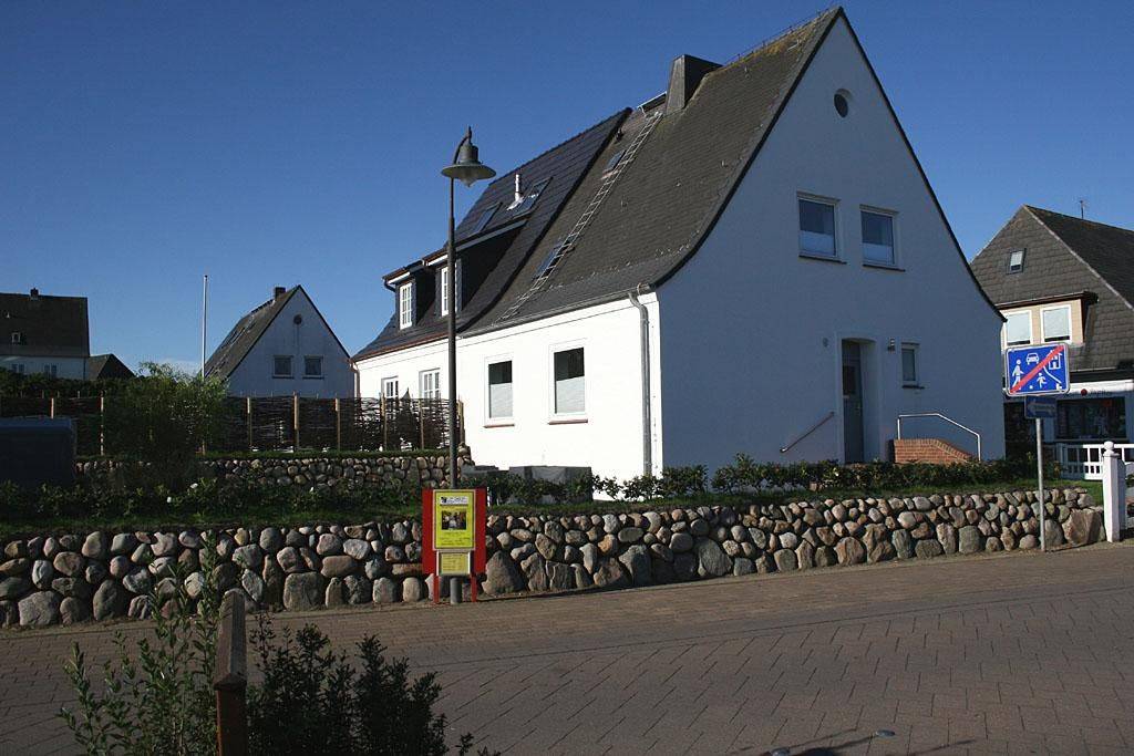 80 M² Ferienhaus ∙ 3 Schlafzimmer ∙ 5 Gäste - Utersum