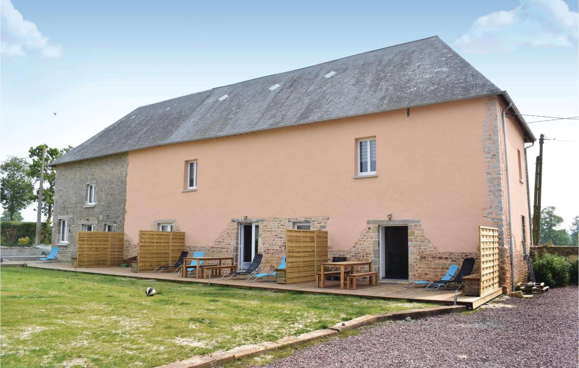 55 M² Duplex ∙ 2 Chambres ∙ 6 Personnes - Cotentin
