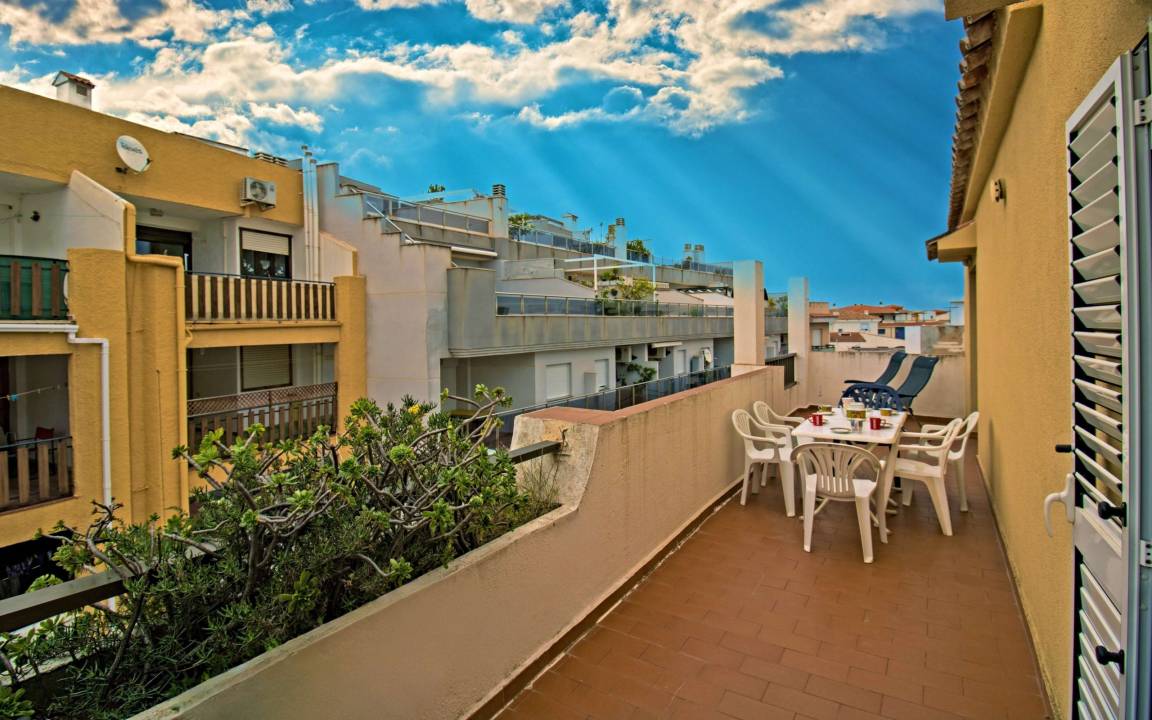 79 M² Apartamento ∙ 2 Habitaciones ∙ 5 Huéspedes - Alcocéber