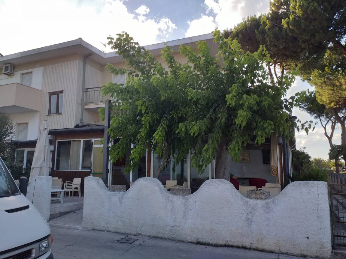 25 M² Camera Privata ∙ 1 Camera Da Letto ∙ 1 Ospite - Pineto