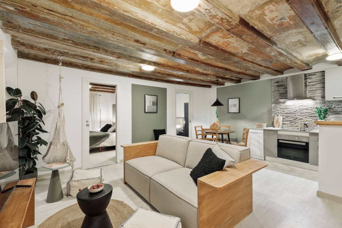 63 M² Apartamento ∙ 2 Habitaciones ∙ 4 Huéspedes - Cerdanyola del Vallès