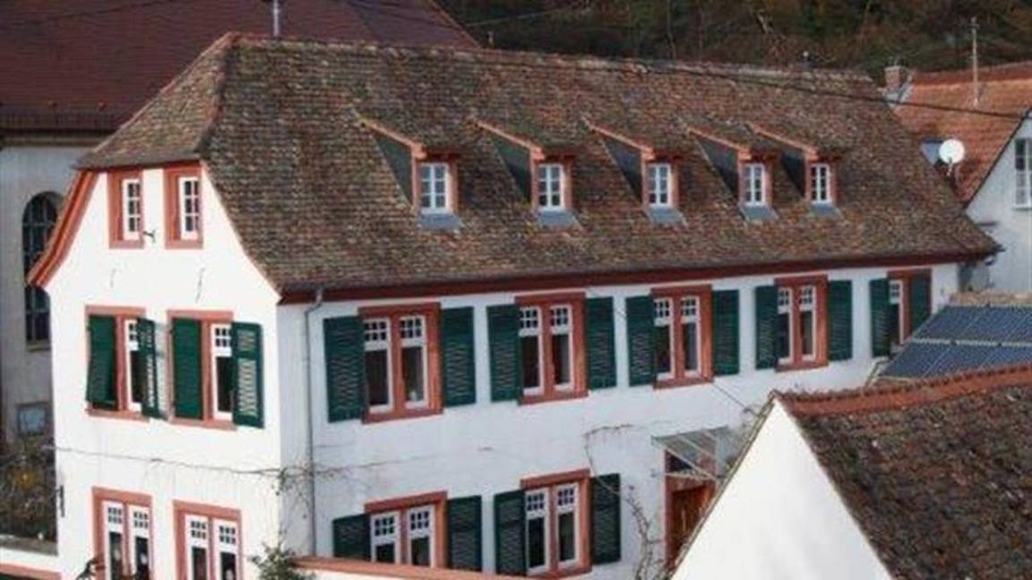 100 M² Apartment ∙ 1 Bedroom ∙ 4 Guests - Neustadt