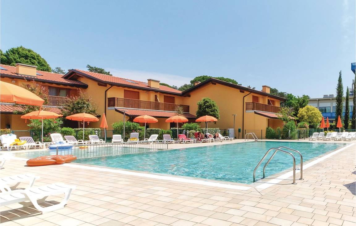 80 M² House ∙ 2 Bedrooms ∙ 6 Guests - Lignano Sabbiadoro