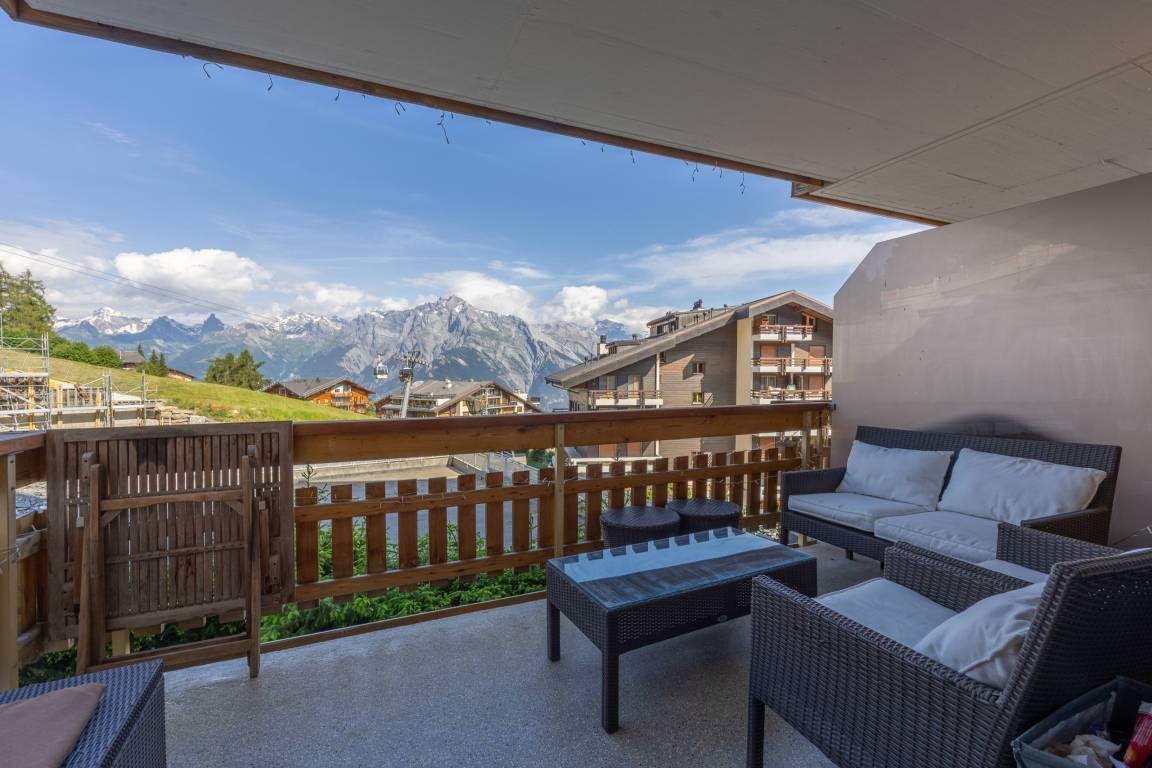 100 M² Appartement ∙ 3 Chambres ∙ 7 Personnes - Suisse