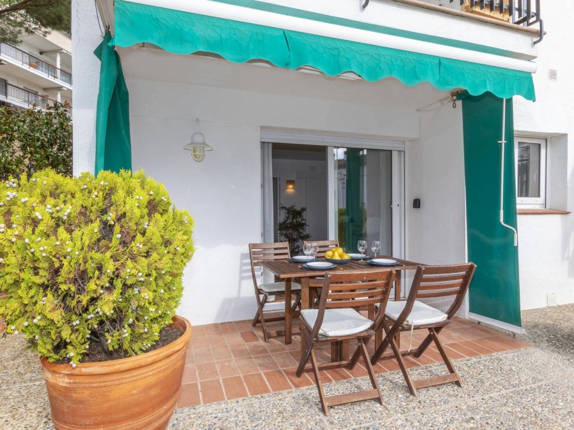 40 M² Apartament ∙ 1 Sypialnia ∙ 2 Gości - Tamariu