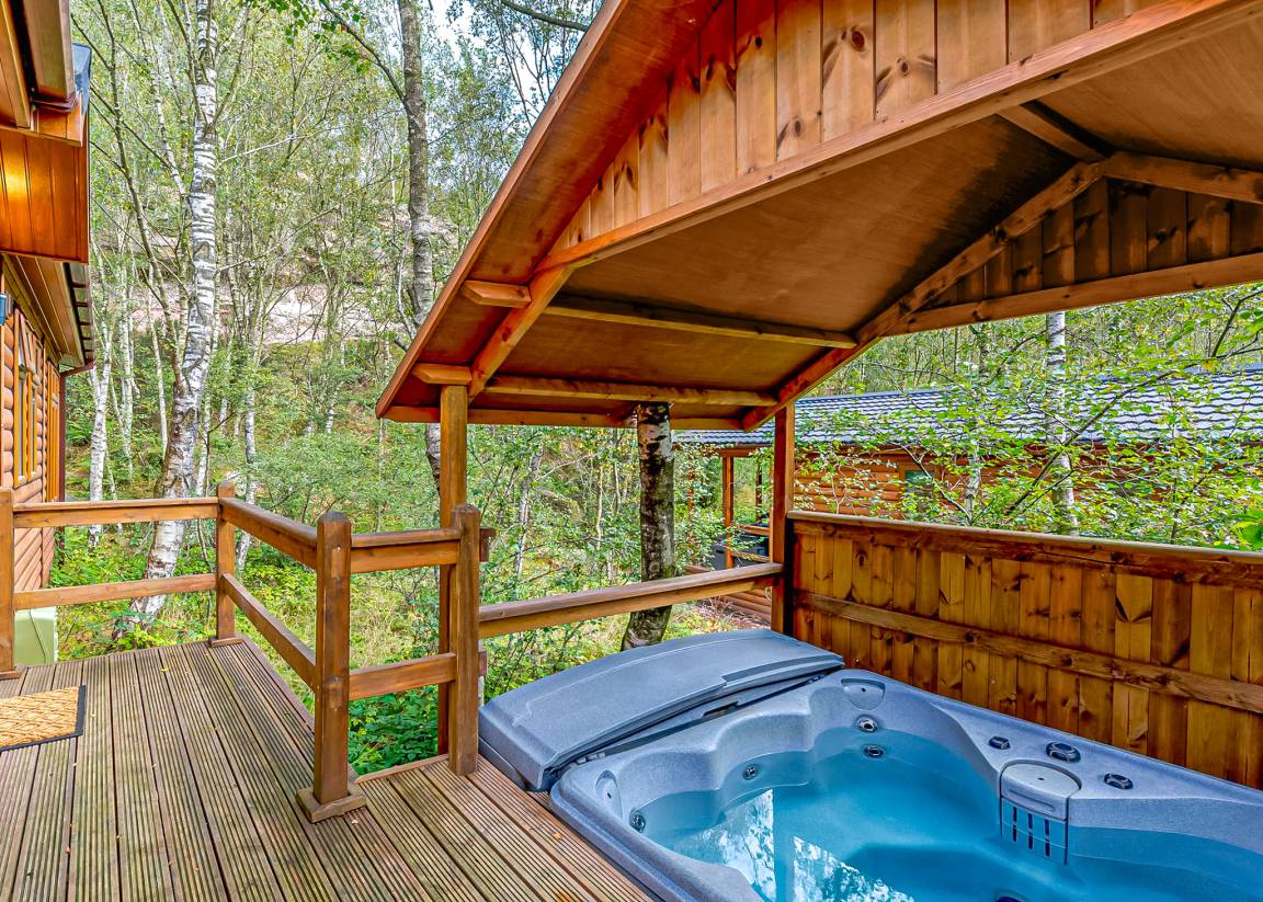 Chalet ∙ 3 Bedrooms ∙ 6 Guests - Cheshire