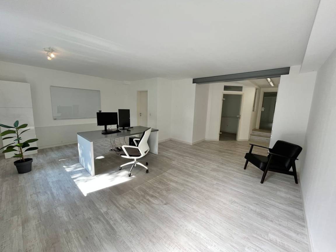 52 M² Ferienwohnung ∙ 2 Gäste - Randersacker