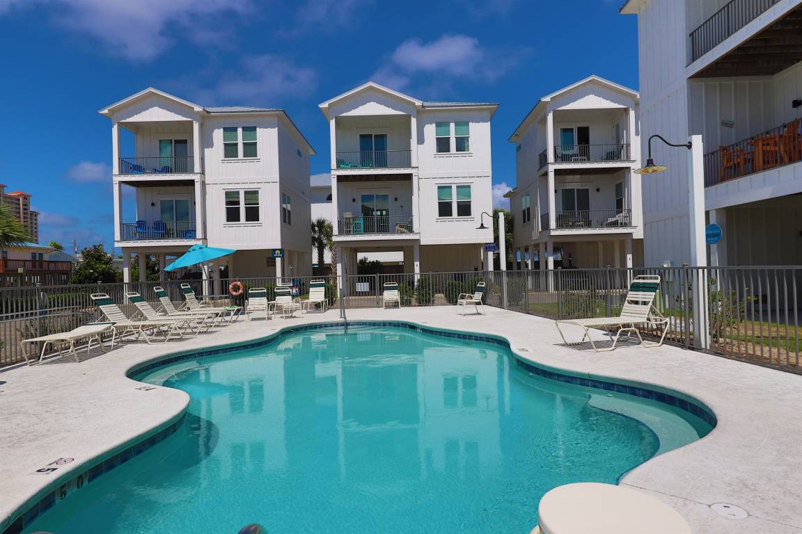 130 M² Cottage ∙ 2 Bedrooms ∙ 10 Guests - Gulf Shores, AL
