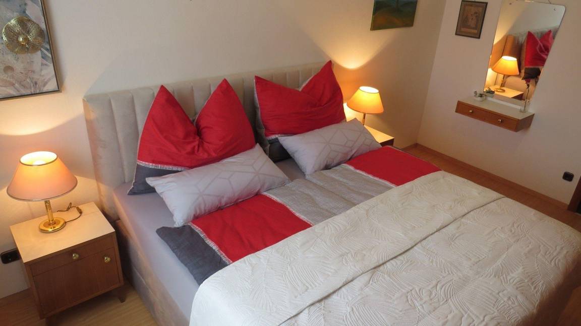 88 M² Appartement ∙ 2 Slaapkamers ∙ 5 Gasten - Radenci