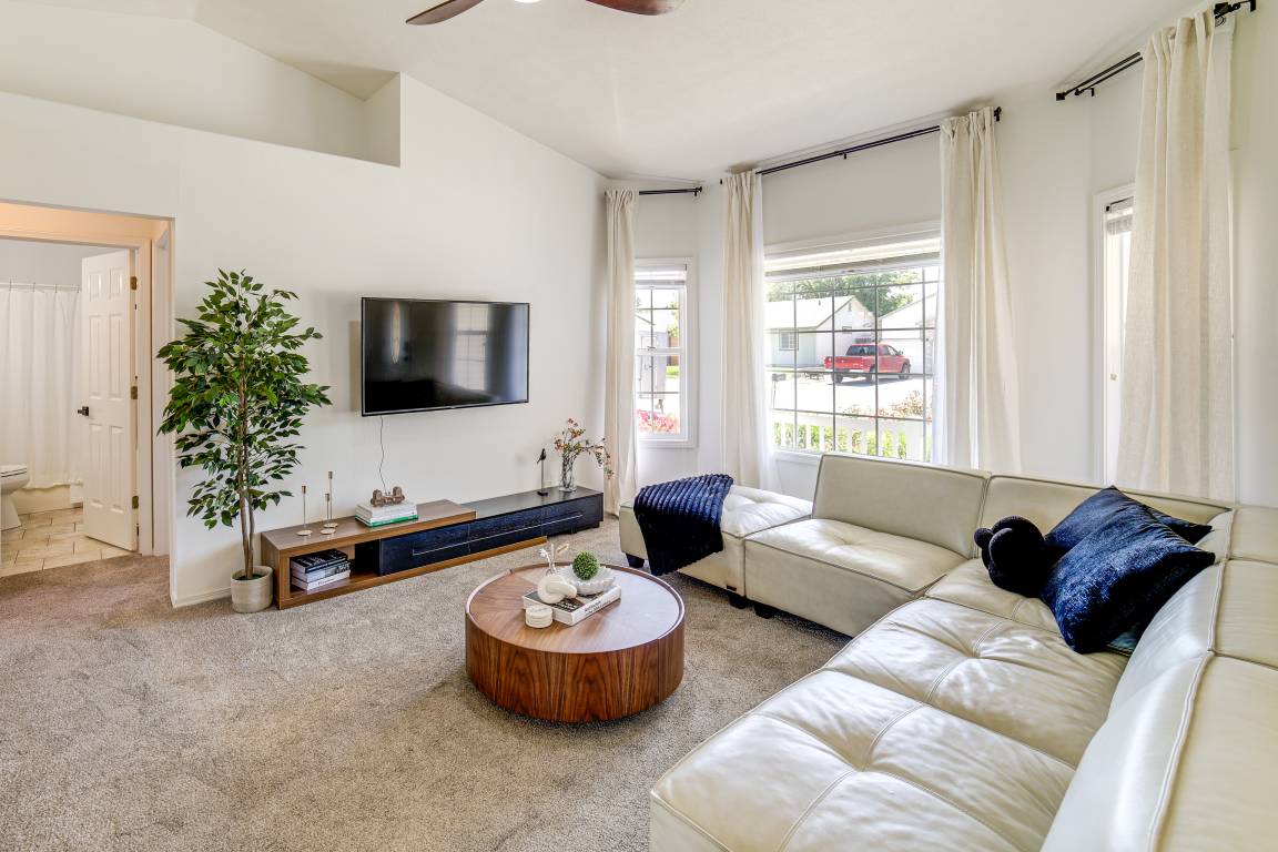 110 M² House ∙ 3 Bedrooms ∙ 7 Guests - Meridian, ID
