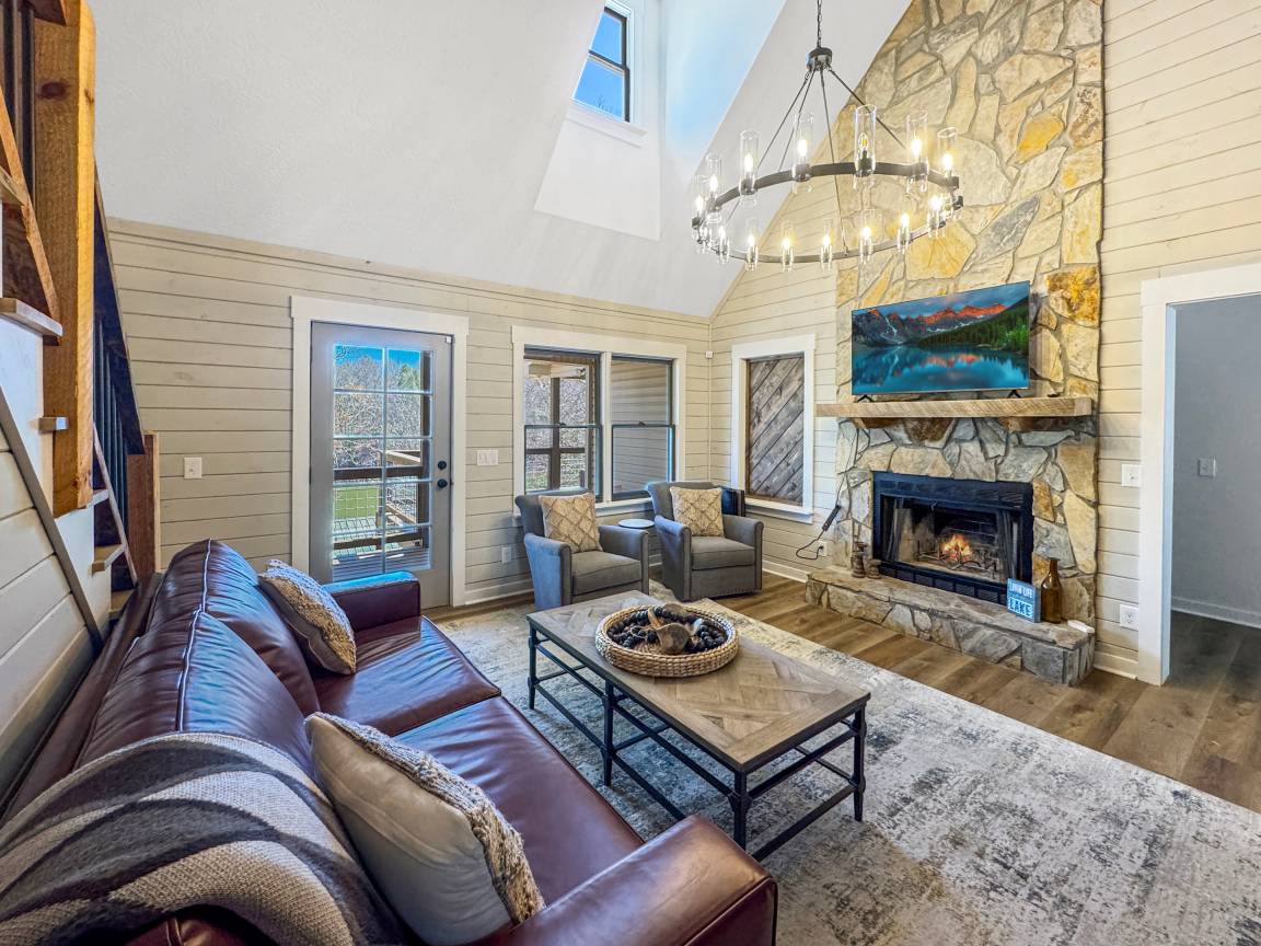 Cabaña ∙ 5 Habitaciones ∙ 10 Huéspedes - Blairsville, GA