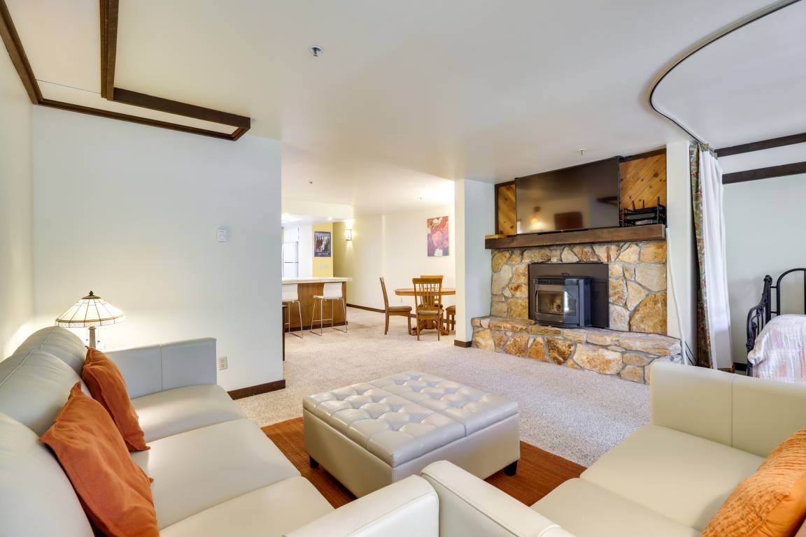 98 M² Apartment ∙ 1 Bedroom ∙ 4 Guests - Carson City, NV
