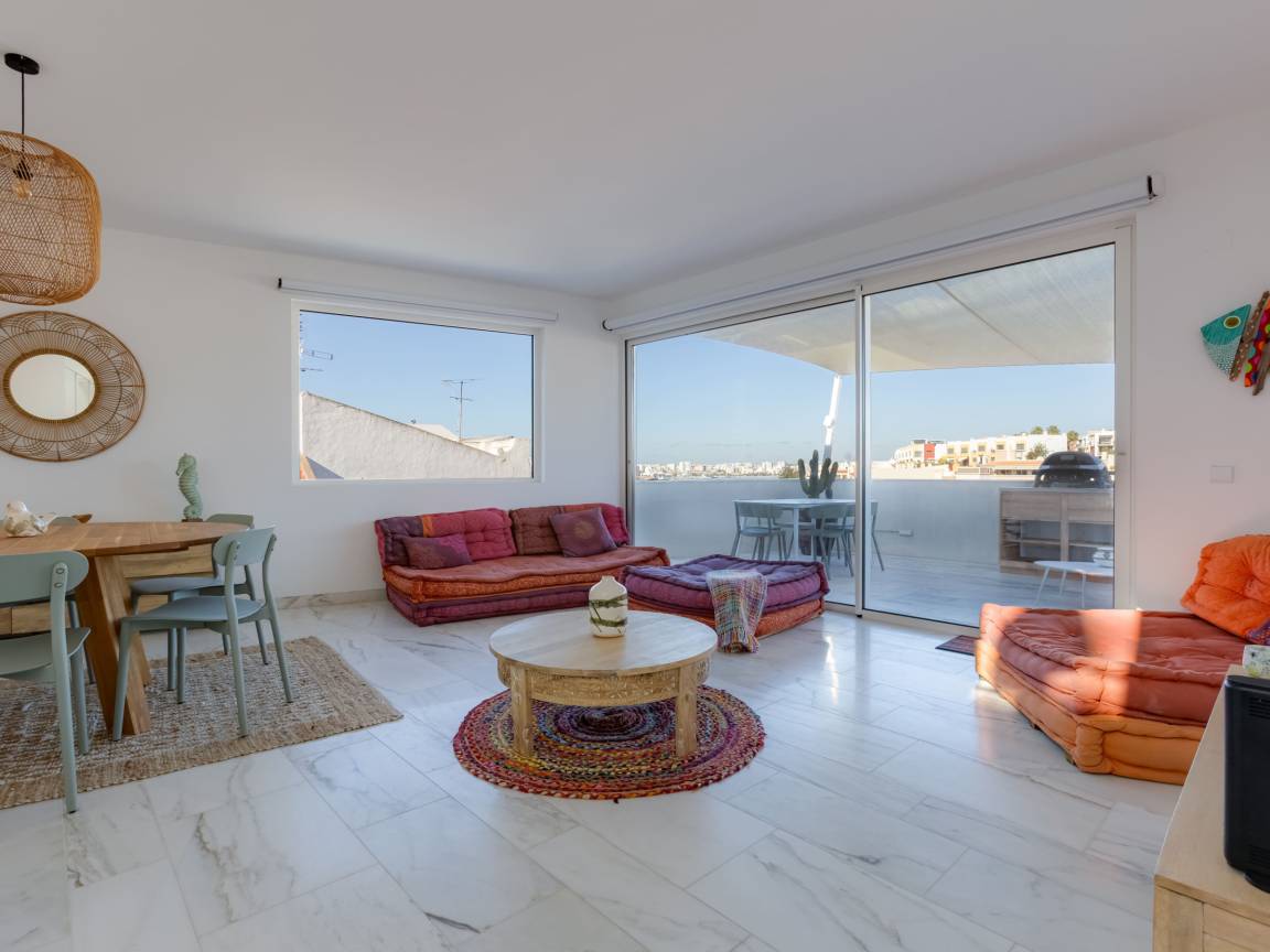 250 M² Villa ∙ 3 Bedrooms ∙ 6 Guests - Portimão