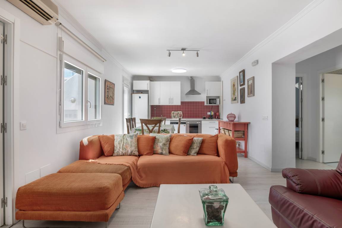 100 M² Ferienhaus ∙ 3 Schlafzimmer ∙ 3 Gäste - Zahara de los Atunes