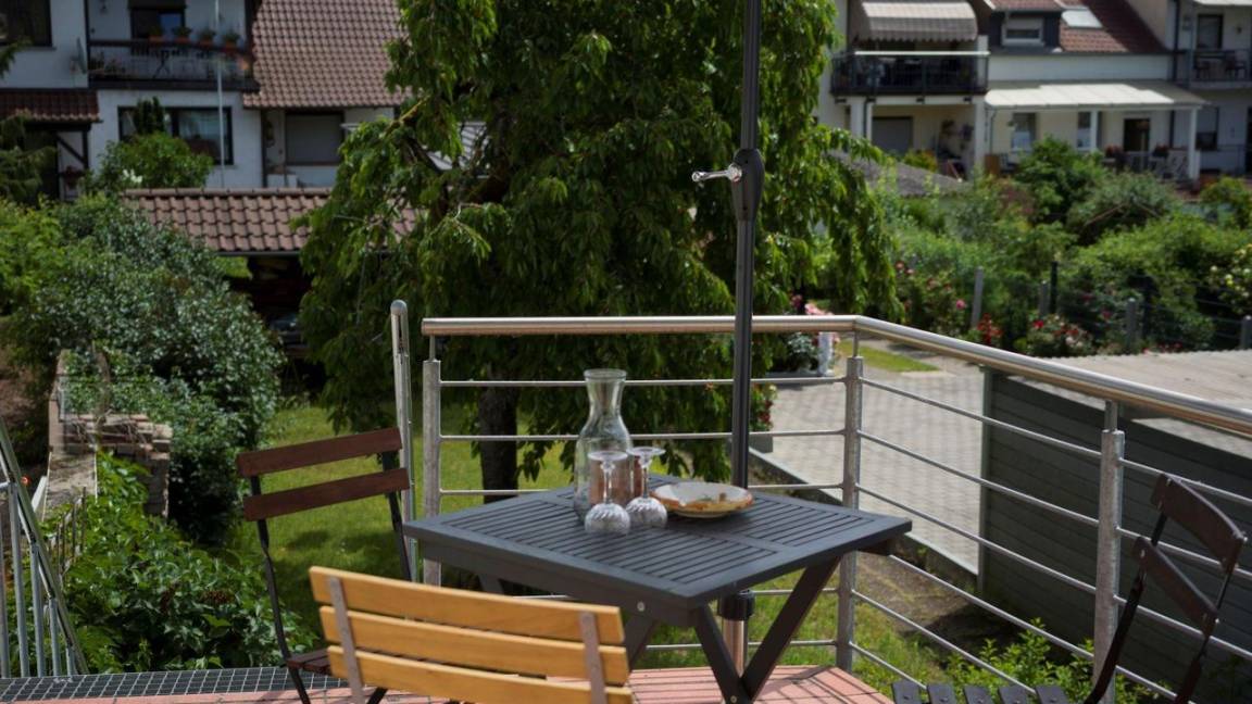 56 M² Ferienwohnung ∙ 2 Schlafzimmer ∙ 4 Gäste - Saarlouis