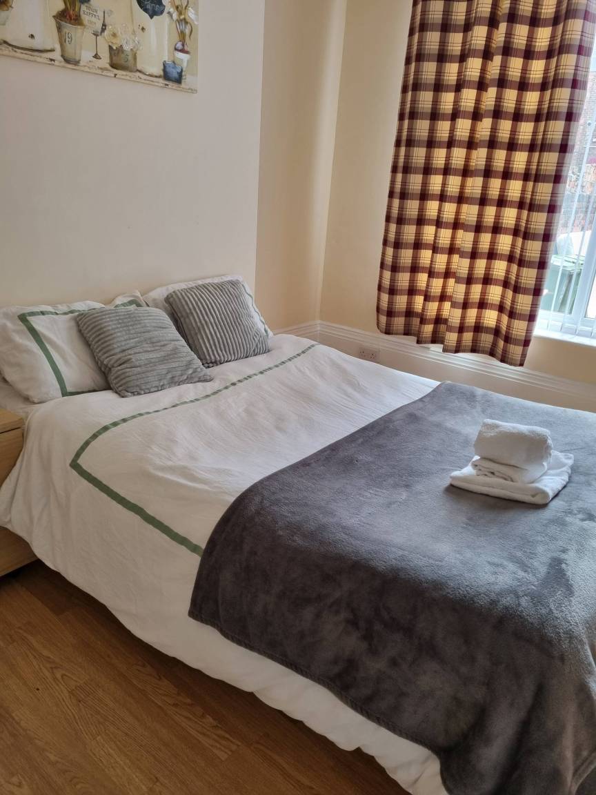 80 M² Apartment ∙ 2 Bedrooms ∙ 4 Guests - Sunderland
