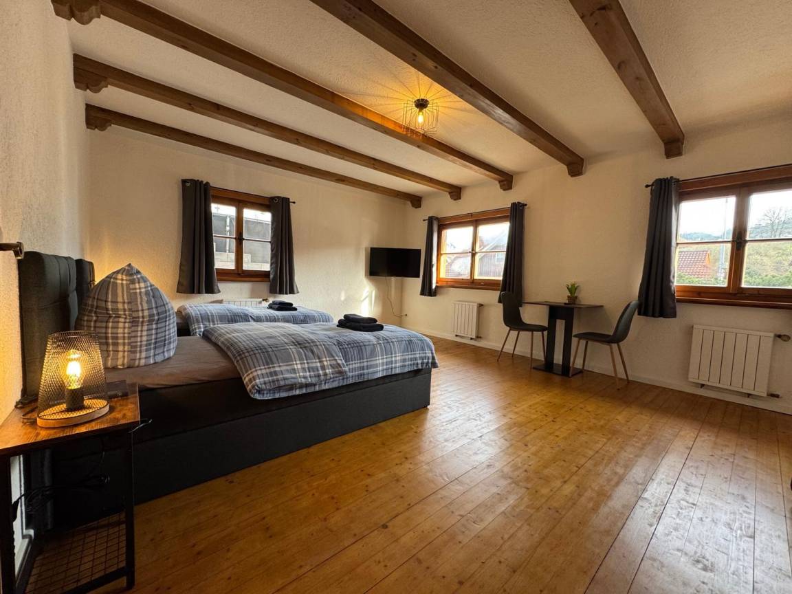 90 M² Apartamento ∙ 3 Habitaciones ∙ 7 Huéspedes - Bad Honnef