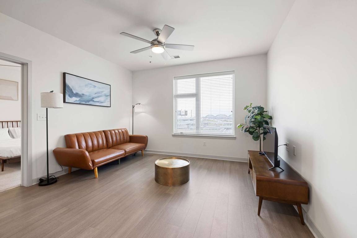 Apartment ∙ 1 Bedroom ∙ 3 Guests - KFC Yum! Center