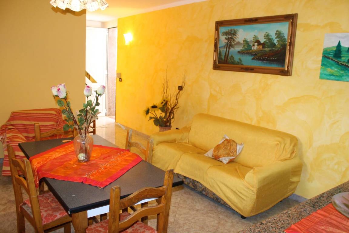 90 M² Ferienwohnung ∙ 2 Schlafzimmer ∙ 5 Gäste - Torre San Giovanni