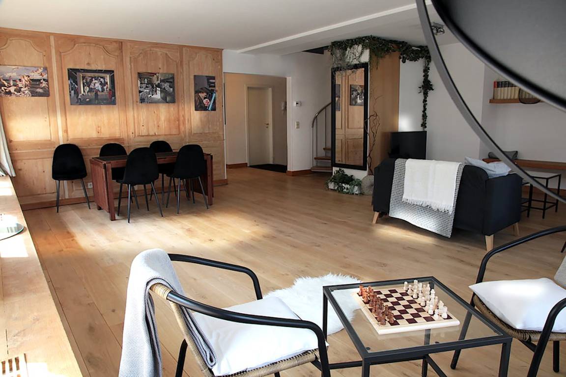 240 M² Apartamento ∙ 4 Habitaciones ∙ 8 Huéspedes - Bruselas, Bélgica