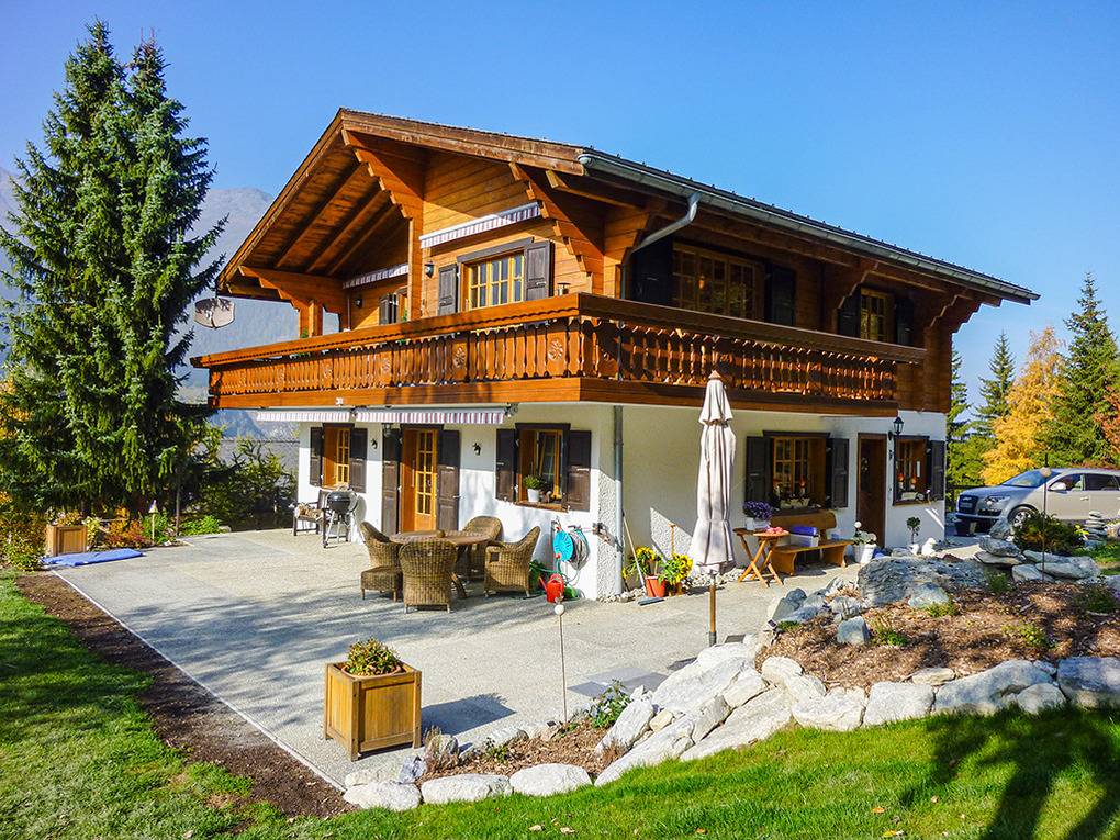 180 M² Ferienhaus ∙ 4 Schlafzimmer ∙ 6 Gäste - Bürchen