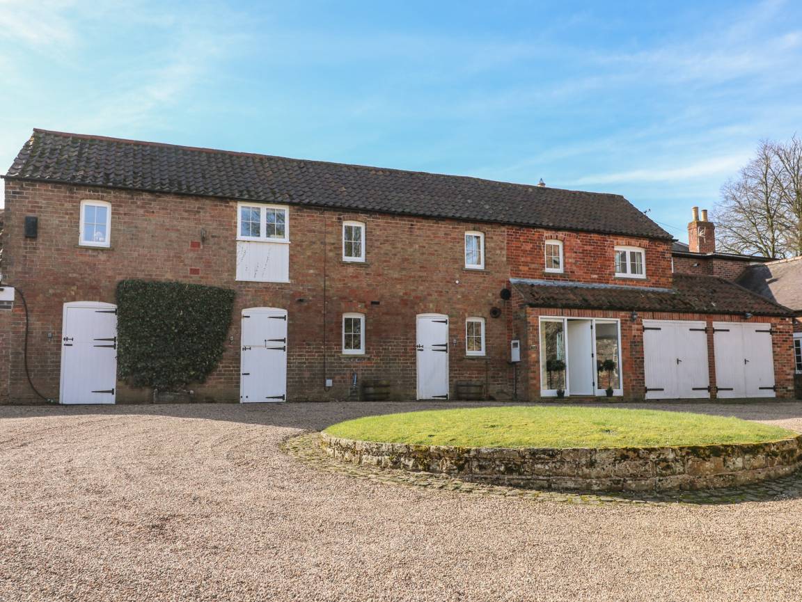 Cottage ∙ 2 Bedrooms ∙ 4 Guests - Melton Mowbray