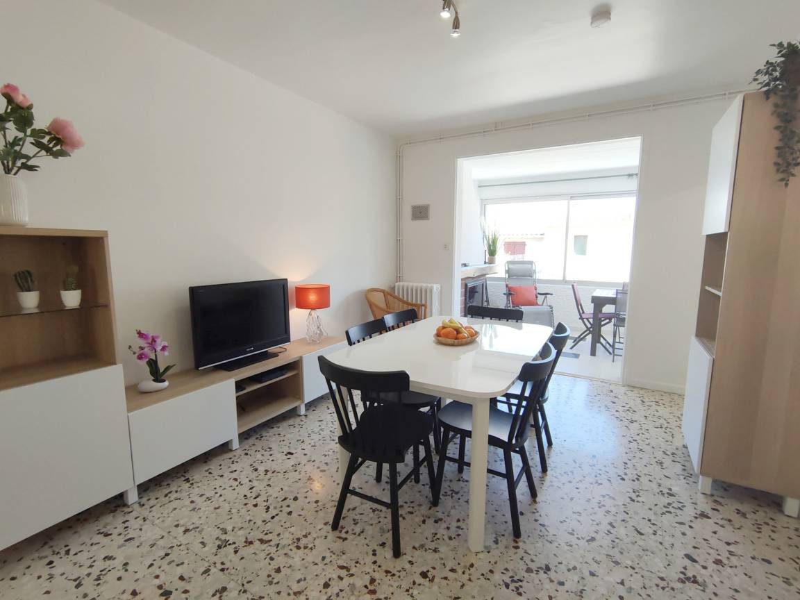 95 M² Ferienhaus ∙ 3 Schlafzimmer ∙ 6 Gäste - Mèze