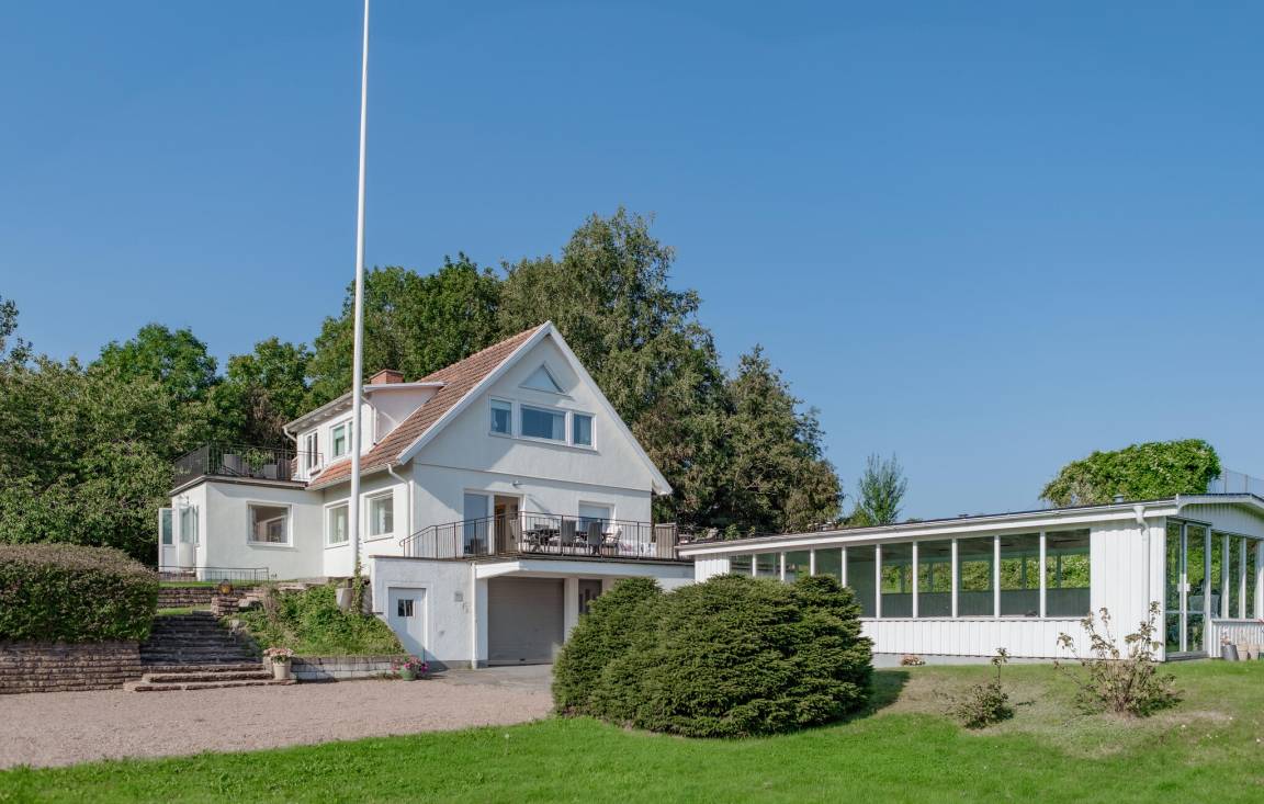 250 M² House ∙ 5 Bedrooms ∙ 6 Guests - Båstad