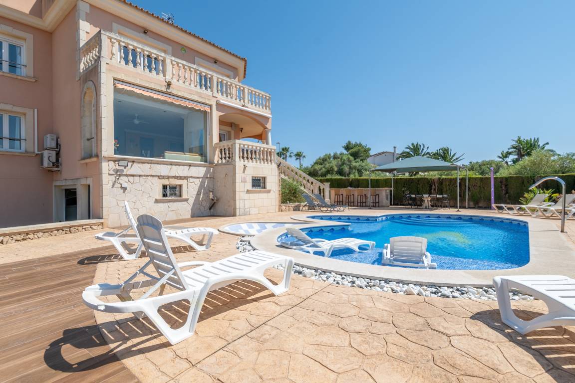 400 M² Villa ∙ 5 Schlafzimmer ∙ 7 Gäste - S’Arenal